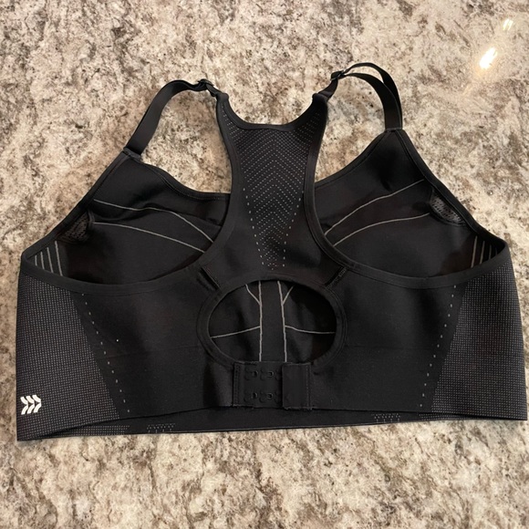 all in motion | Intimates & Sleepwear | All In Motion Sports Bra | Poshmark